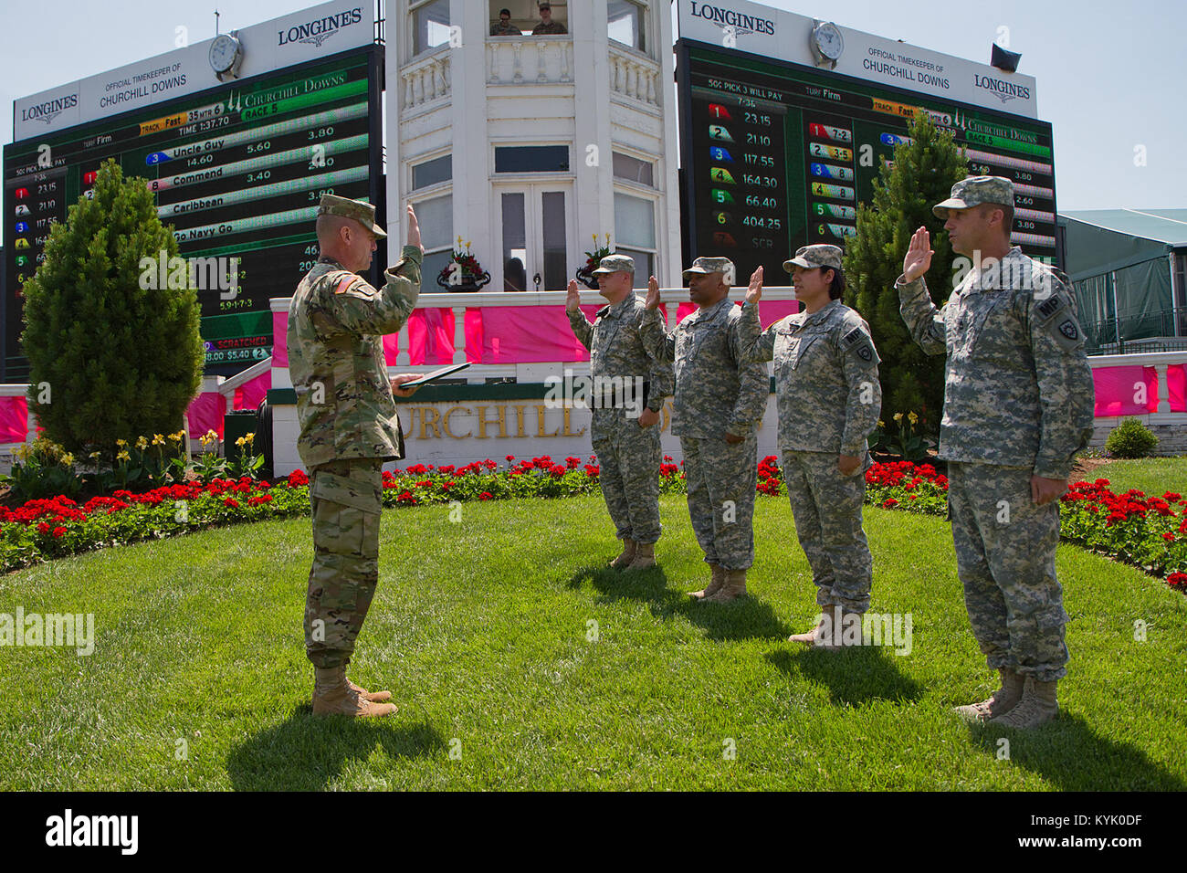 198th military police battalion hi-res stock photography and images - Alamy