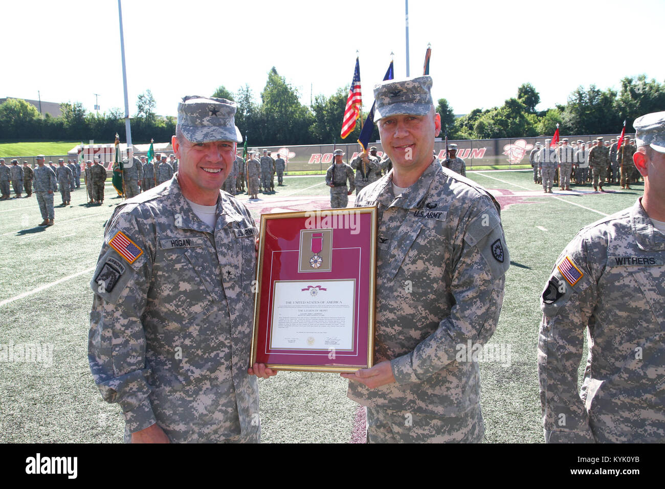 Jesse martin sailor hi-res stock photography and images - Alamy