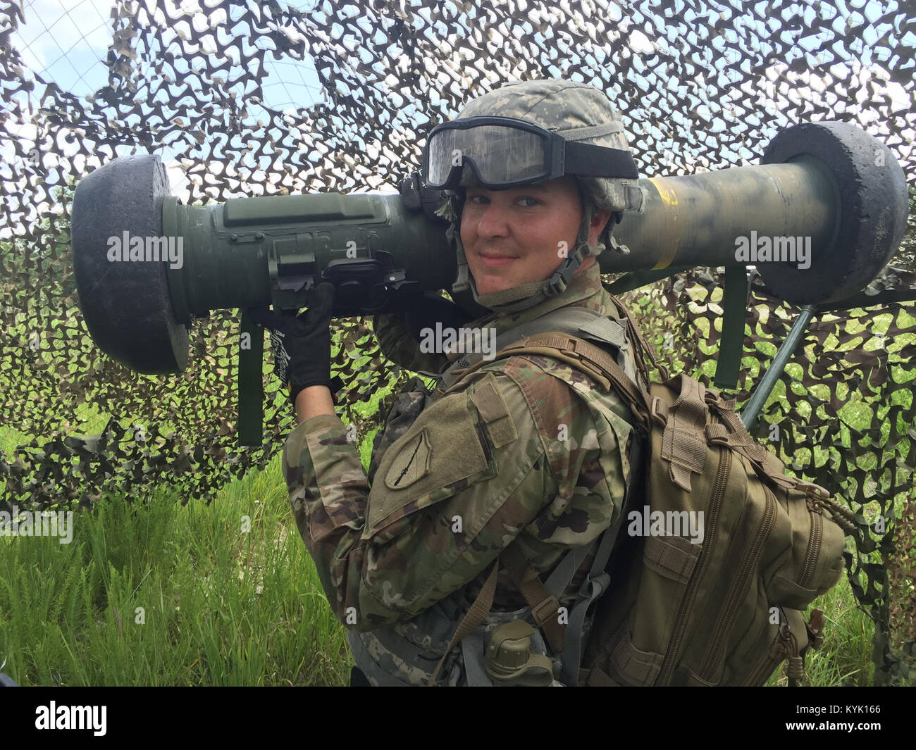 Sgt. Dale Hutson with Delta Co. 1/149th Infantry secures his Javelin ...