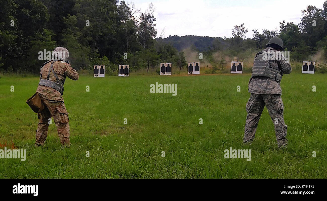 Fort knox kentucky training hi-res stock photography and images - Alamy