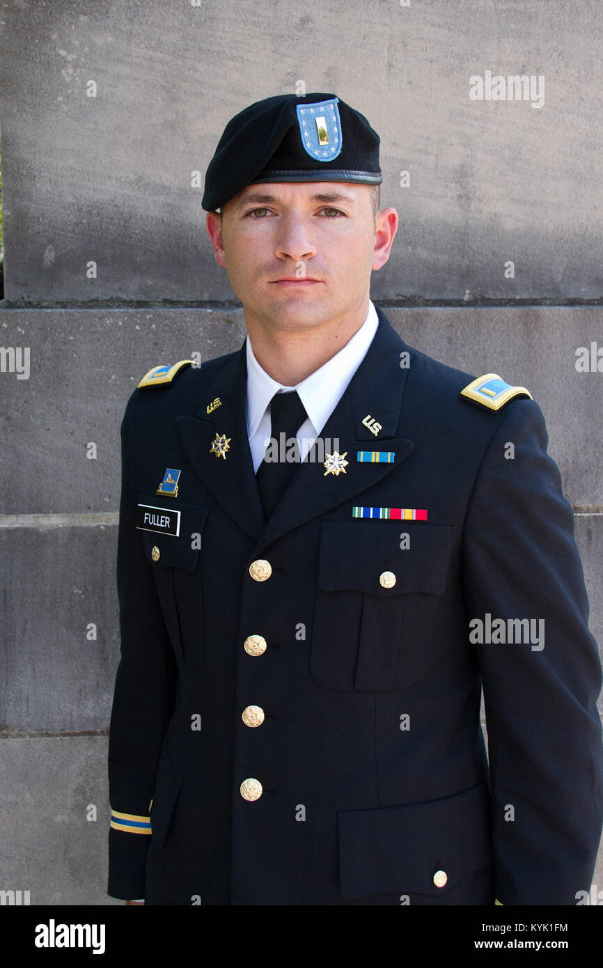 2nd Lt. Bryan Fuller following Kentucky's Officer Candidate School ...