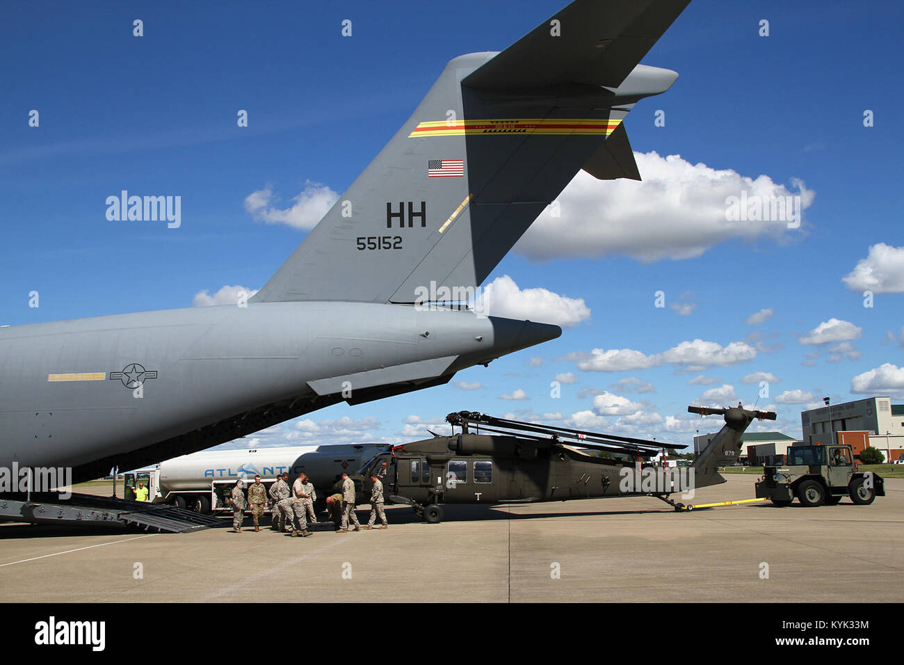 Soldiers with the 63rd Theater Aviation Brigade and Airmen with Hawaii ...