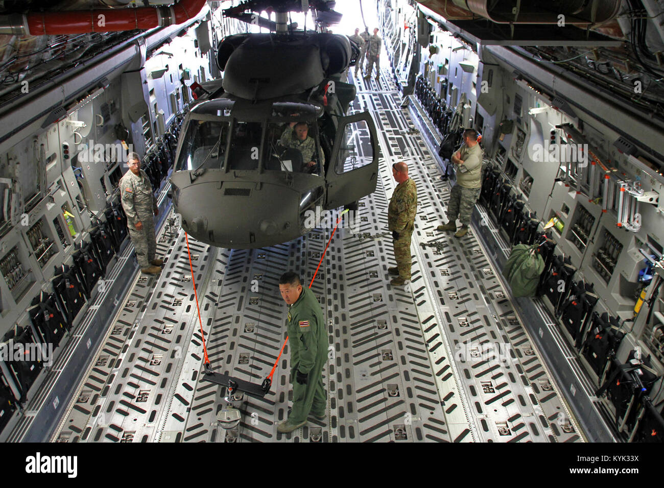Soldiers with the 63rd Theater Aviation Brigade and Airmen with Hawaii ...