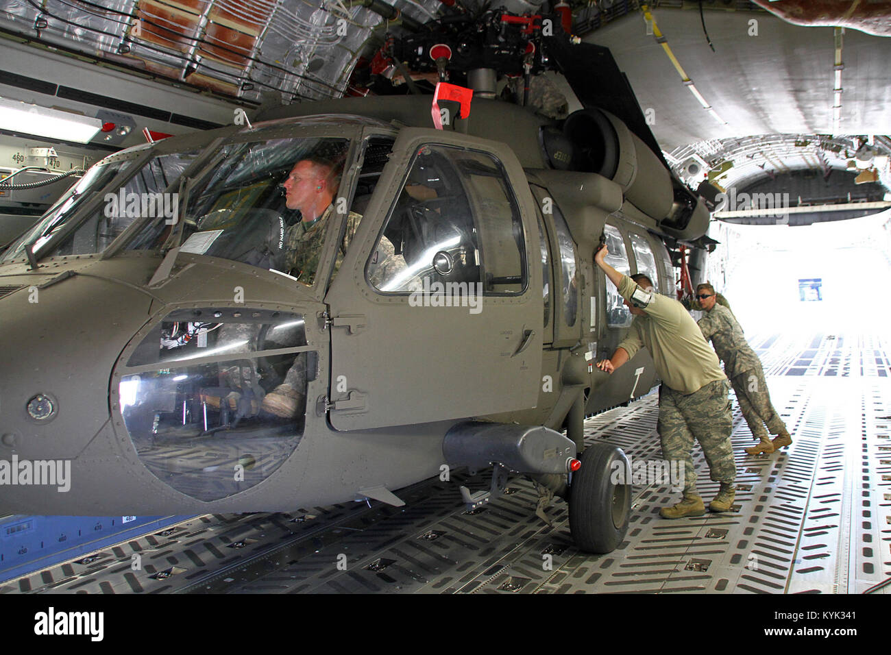Soldiers with the 63rd Theater Aviation Brigade and Airmen with Hawaii ...