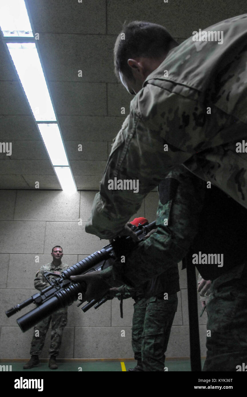 Cpt. Michael Moynahan, Csm. Benzie Timberlake and Sfc. David Olszewski ...