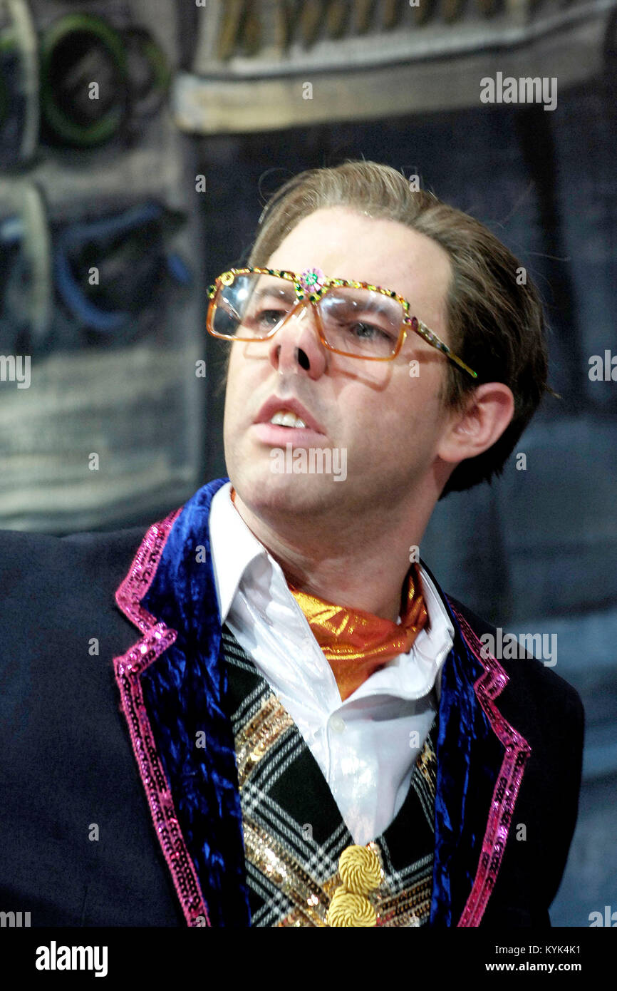 Reece Shearsmith as Edward Tattsyrup in the stage production of The ...