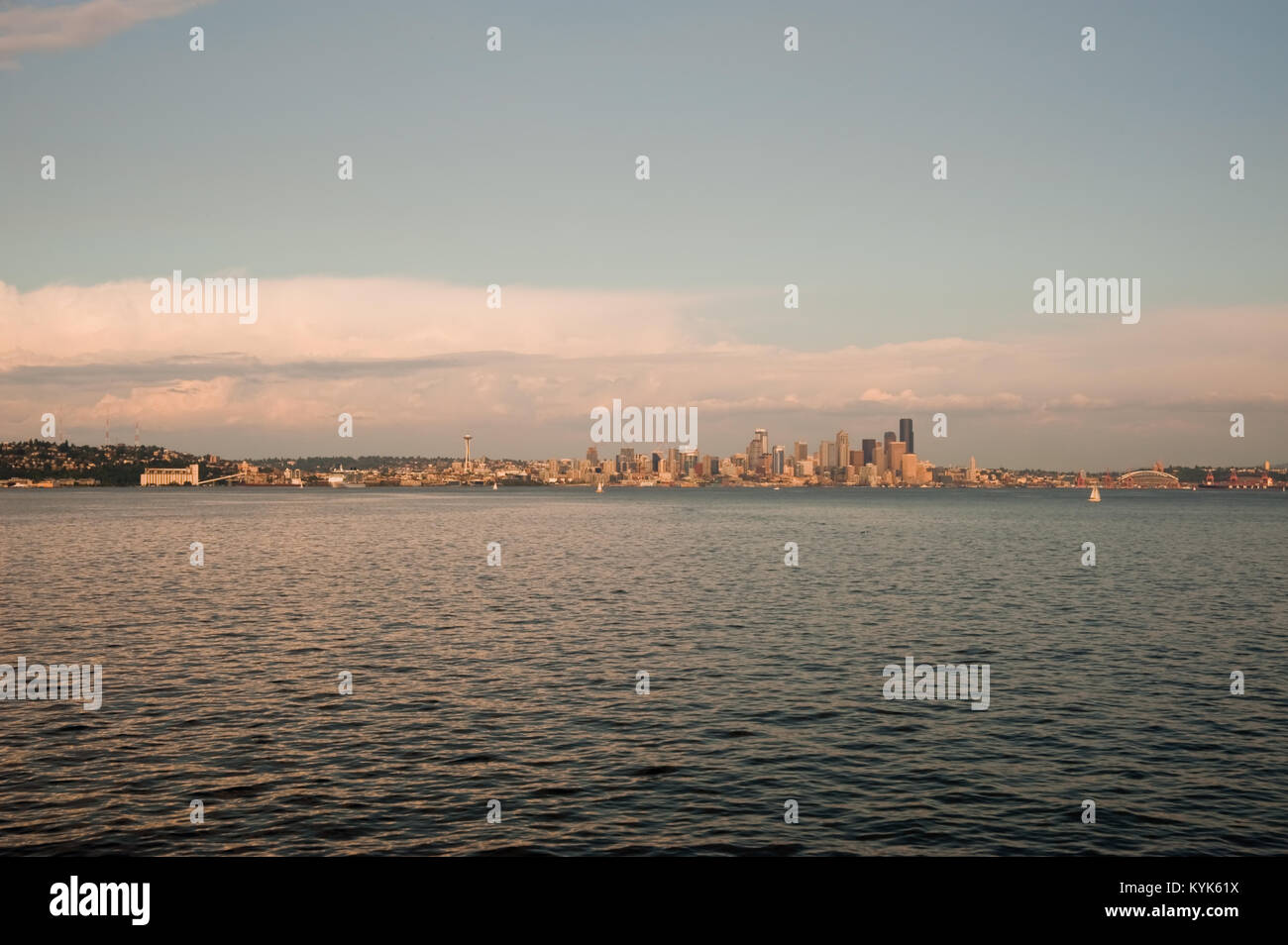 Downtown Seattle skyline seen from ferry Stock Photo - Alamy