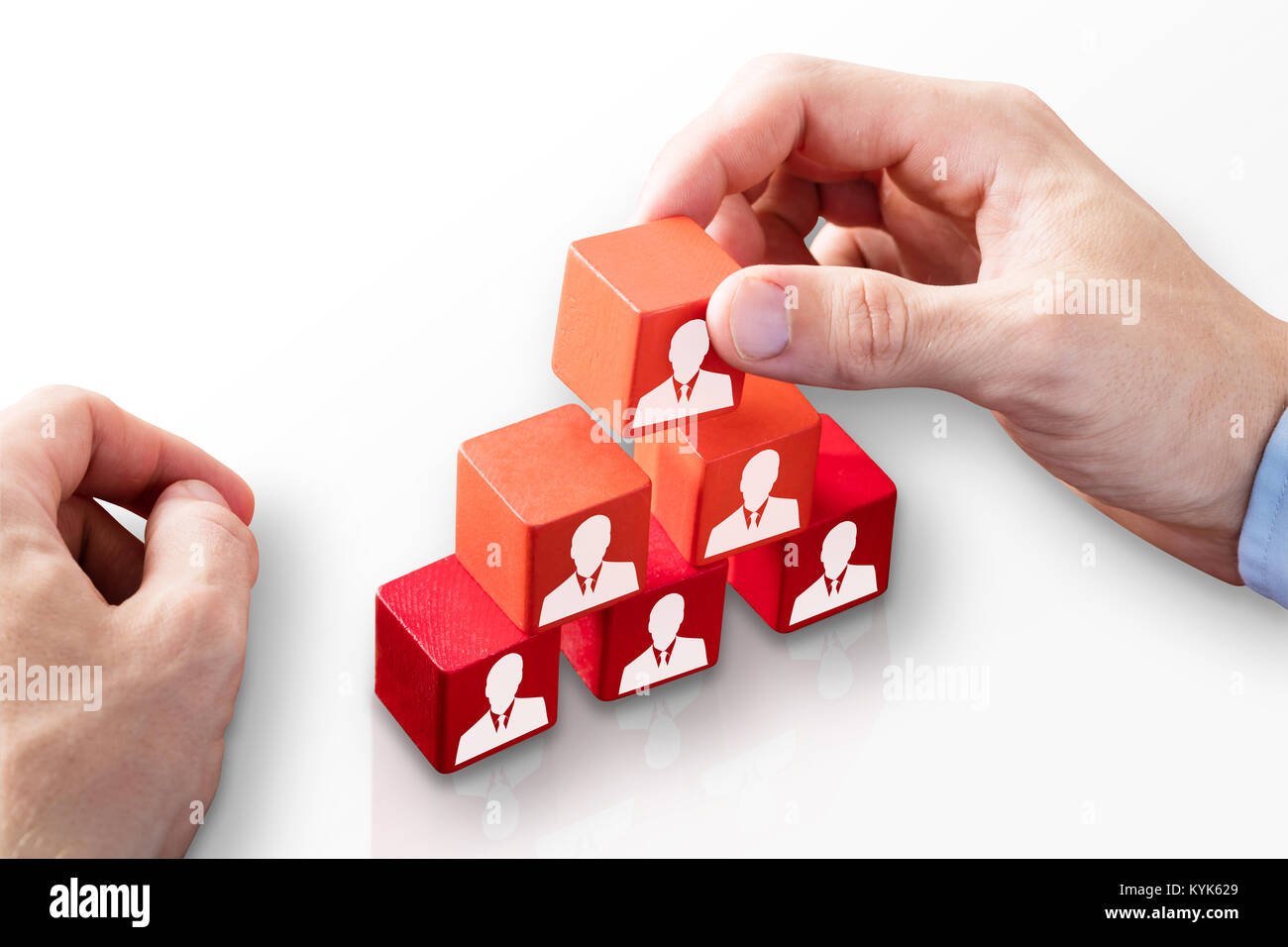 Employee team building hi-res stock photography and images - Alamy