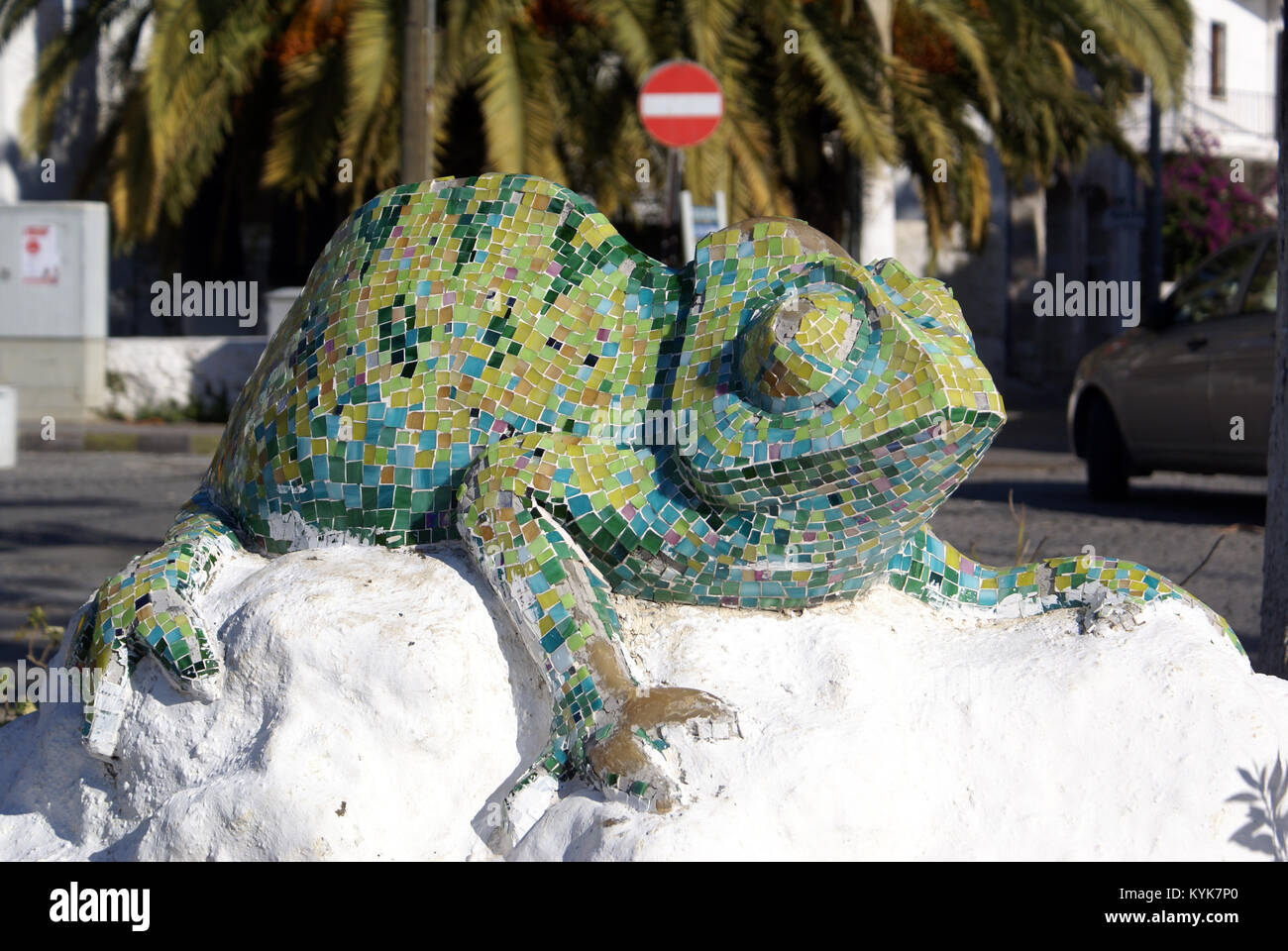 Big frog on the styreet in Bodrum, Turkey Stock Photo - Alamy
