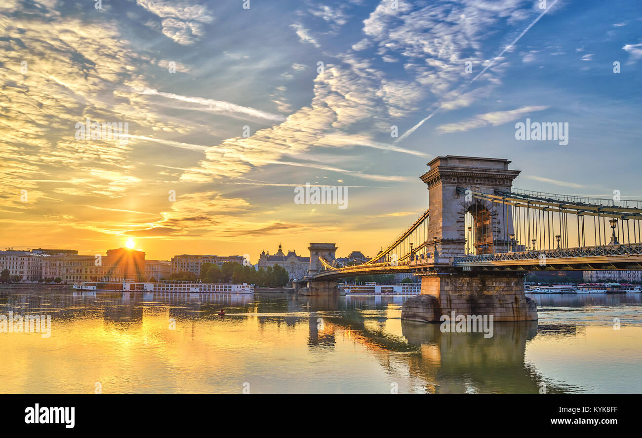 Budapest sunrise city skyline at Budapest Chain Bridge and Danube River ...