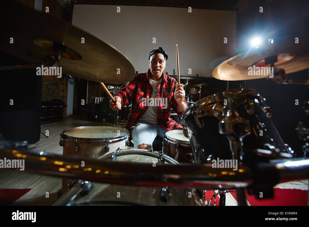 Drum recording hi-res stock photography and images - Alamy