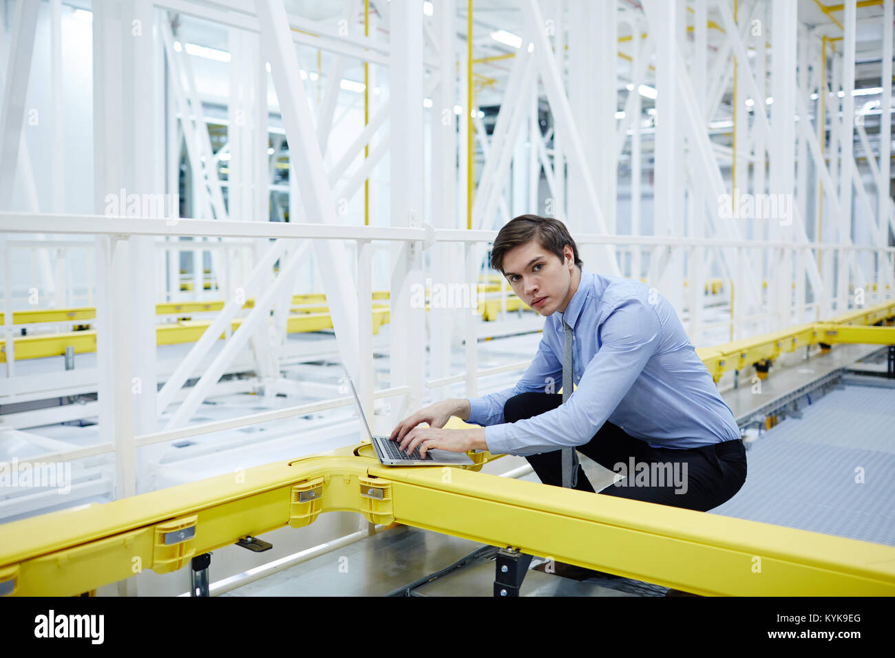Professional thief hi-res stock photography and images - Alamy