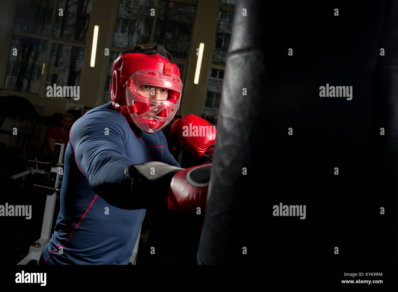 Fit to fight hi-res stock photography and images - Alamy