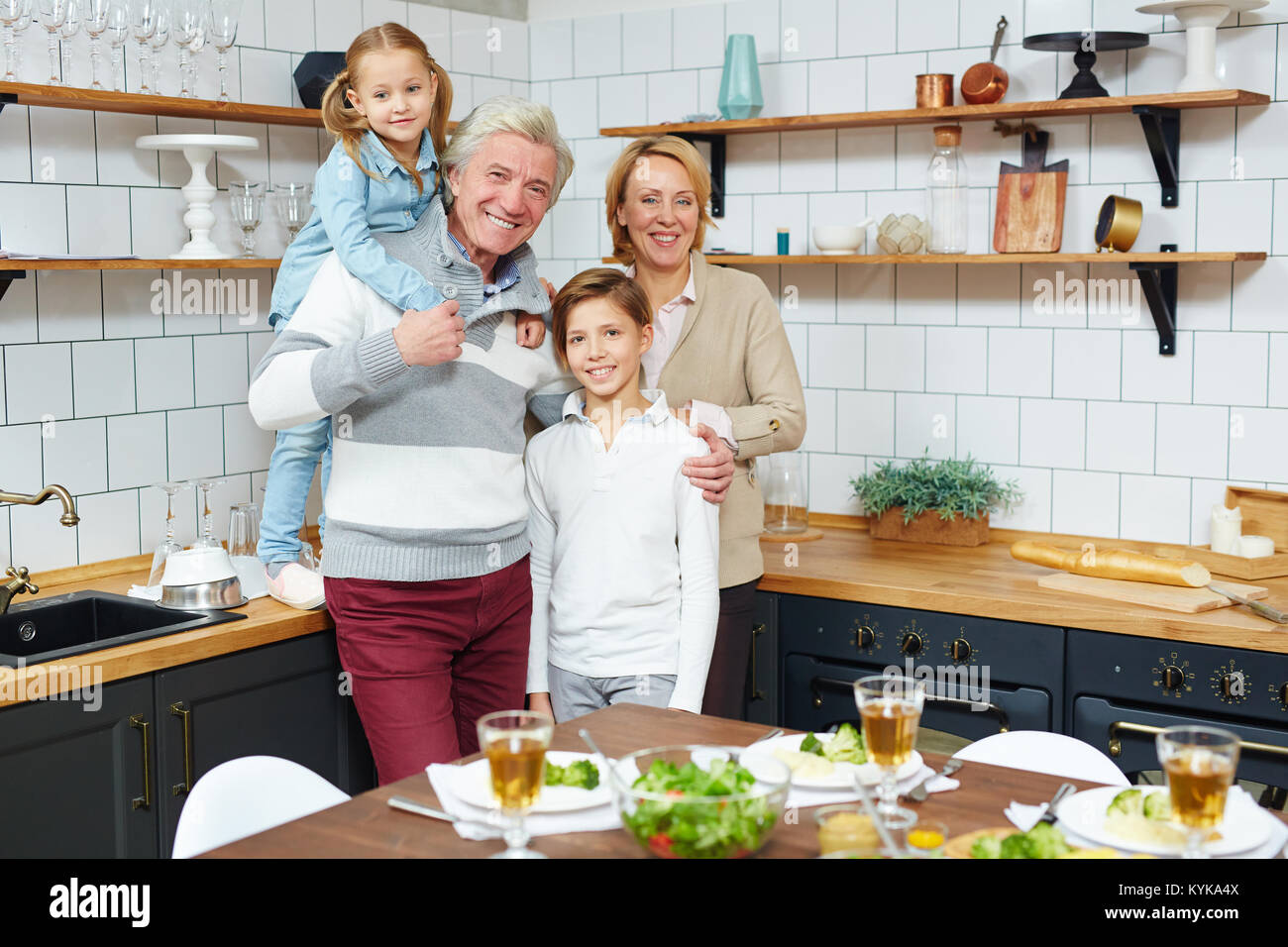 Joyful people hi-res stock photography and images - Alamy