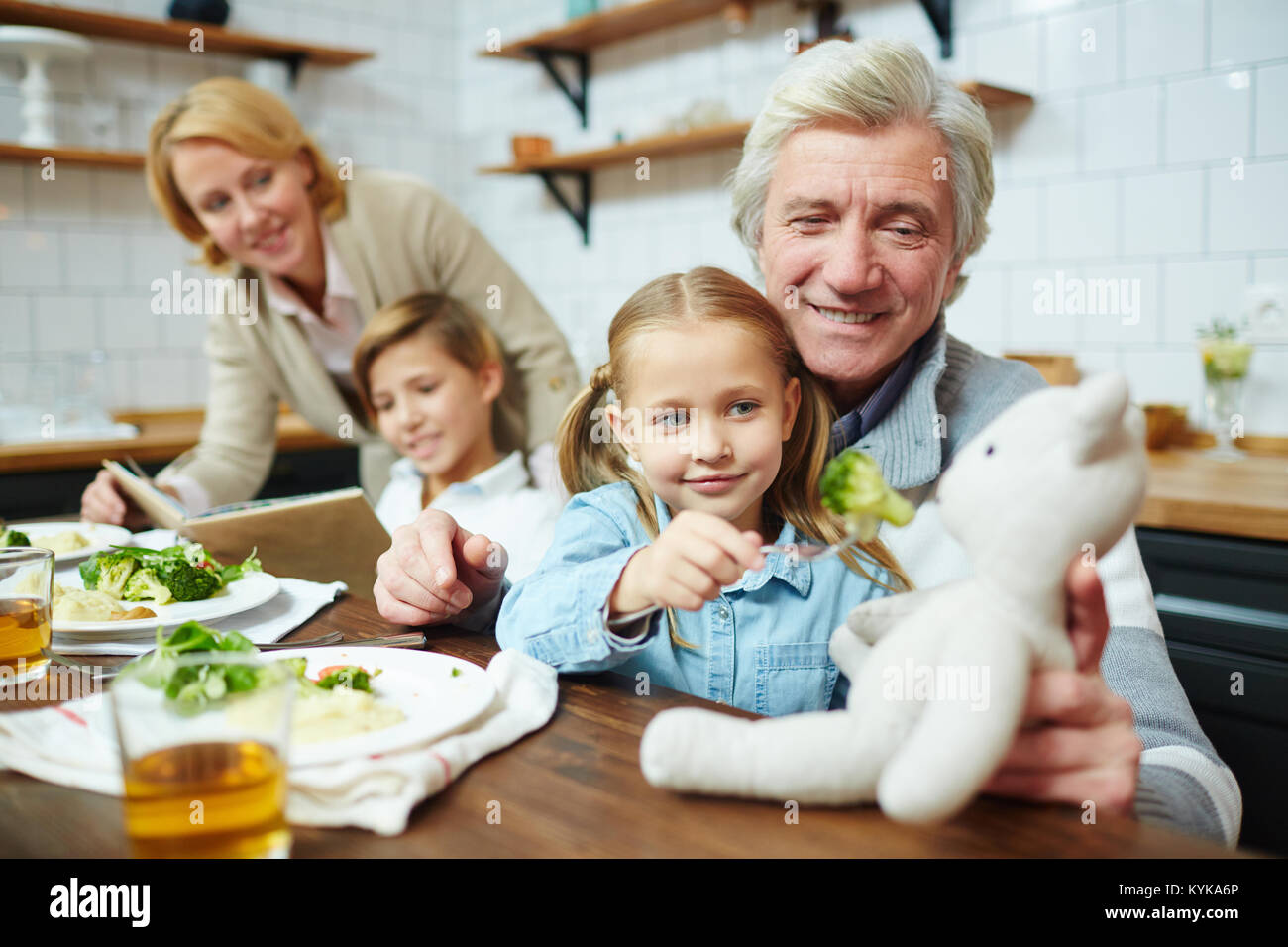 Dinner of teddy Stock Photo - Alamy