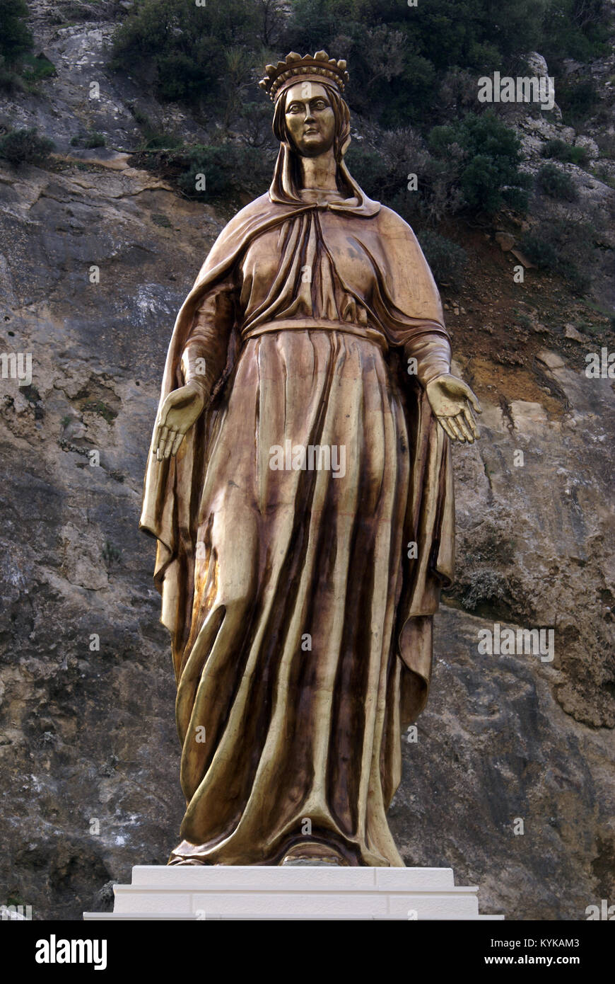 Statue of virgin maria hi-res stock photography and images - Alamy