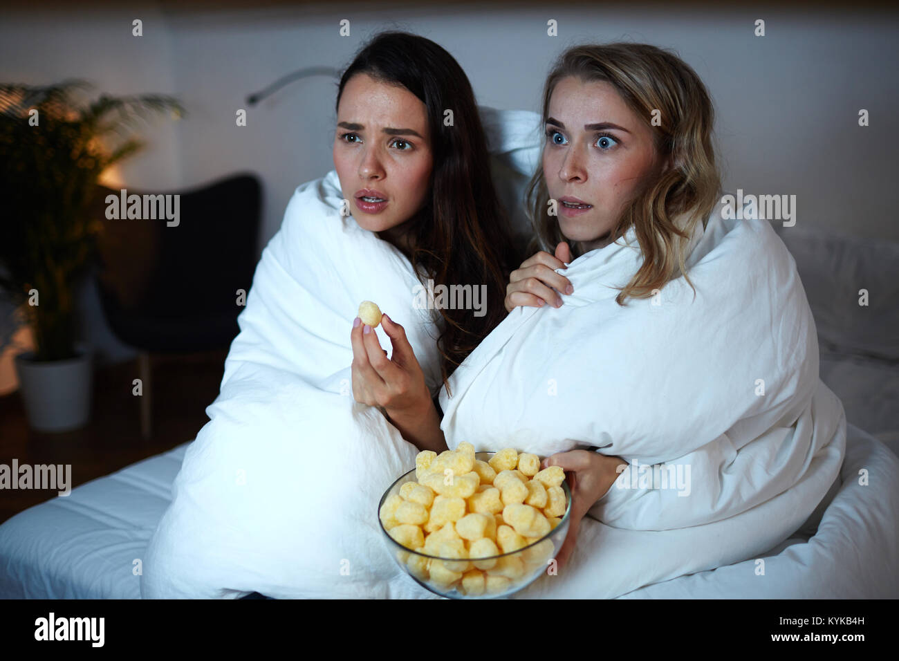 Adult sister hi-res stock photography and images - Alamy
