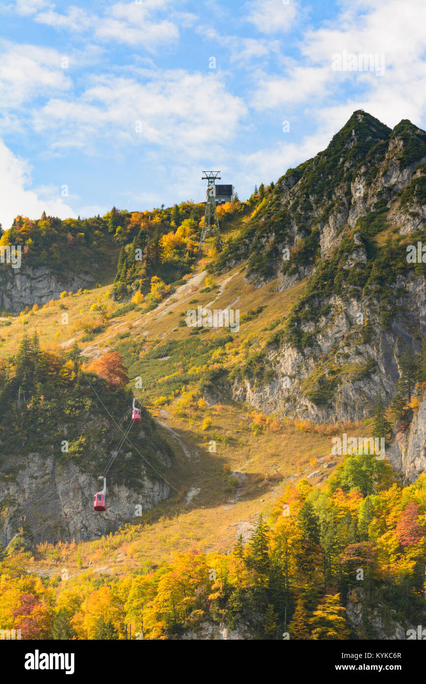 Bergen: mountain Hochfelln, cabin cableway ropeway Seilbahn, Oberbayern ...