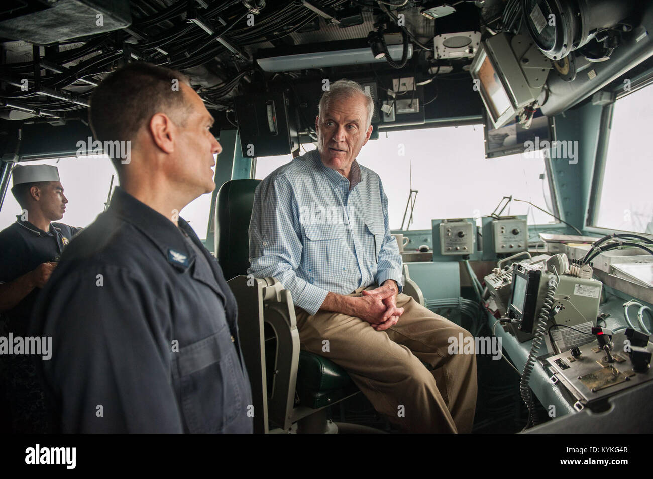 ARABIAN GULF (Nov. 23, 2017) Secretary of the Navy, Richard V. Spencer ...