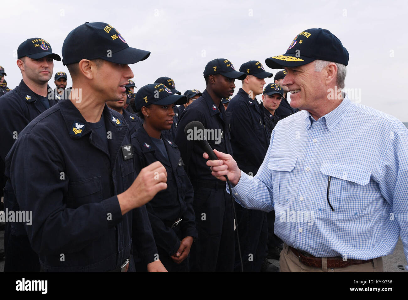 The Arleigh Burke-class guided-missile destroyer USS Hopper (DDG 70 ...