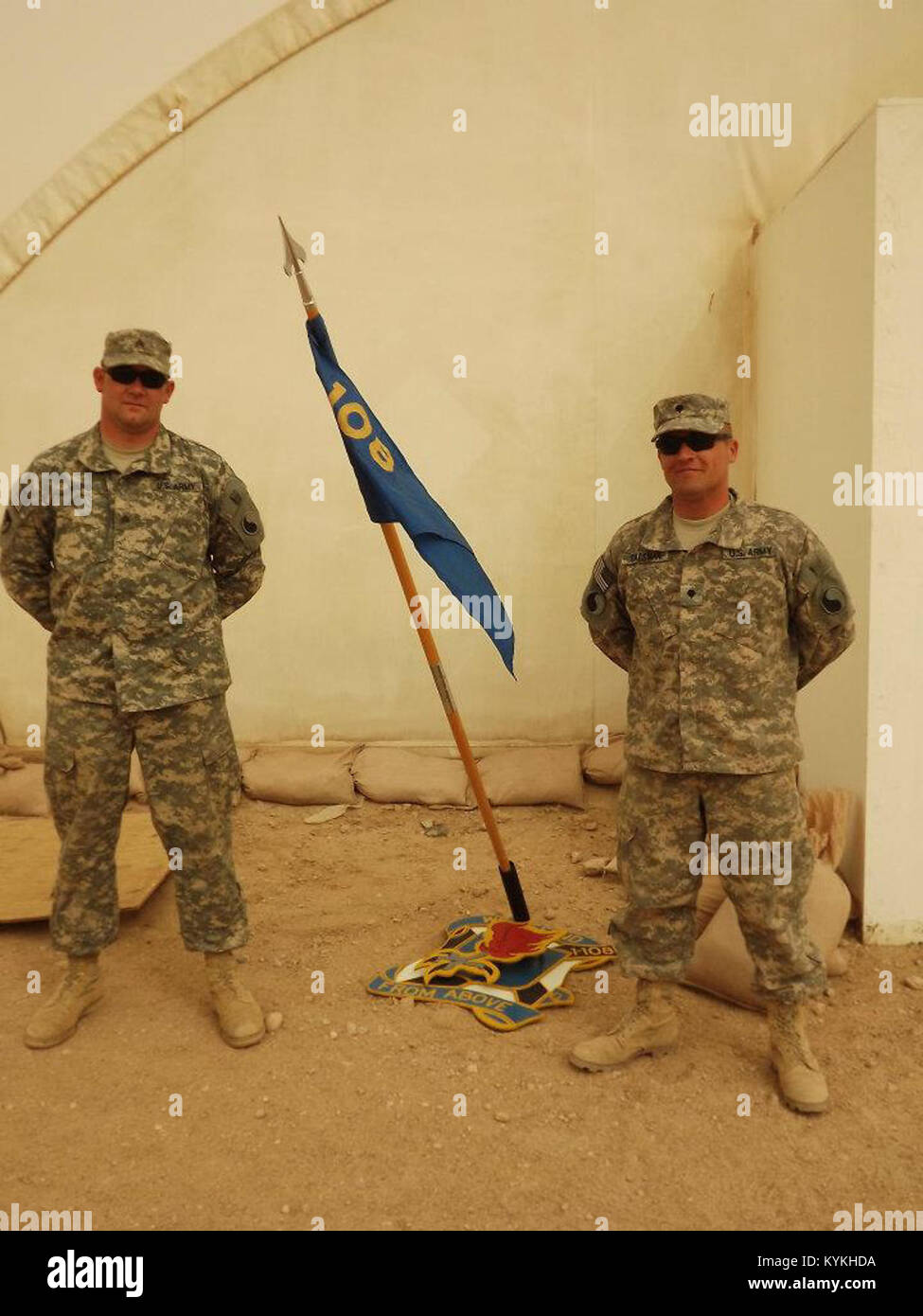 US army metal fabrication Stock Photo - Alamy