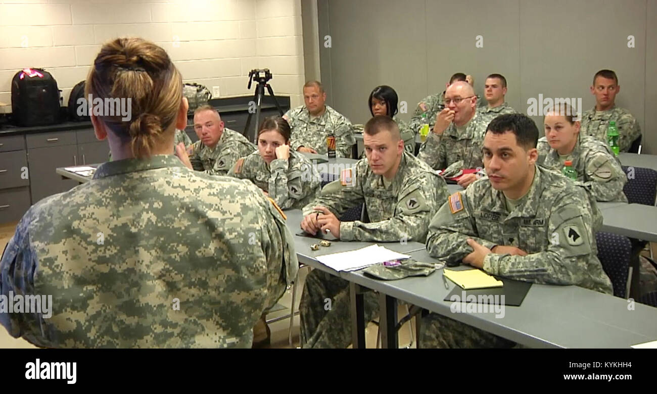 Kentucky National Guard classroom training Stock Photo - Alamy
