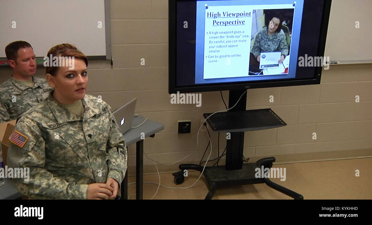 Kentucky National Guard classroom training Stock Photo - Alamy