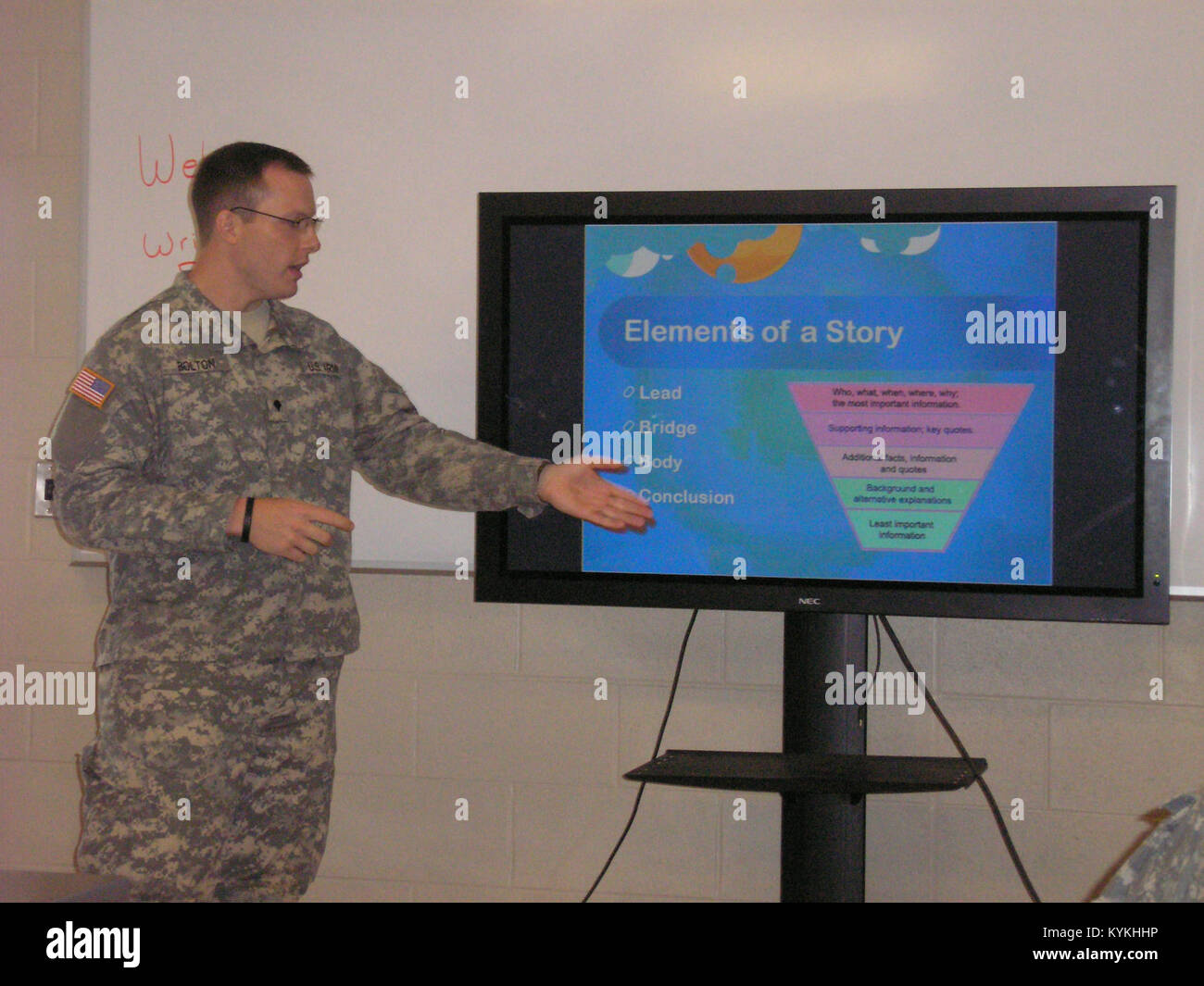 Spc. Will Bolton, 133rd Mobile Public Affairs Detachment, teaches a ...