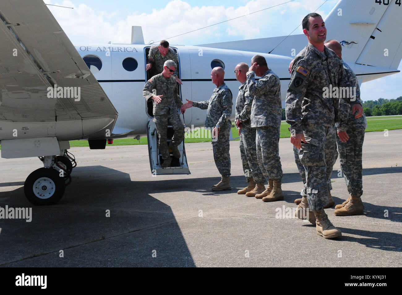 Family, friends and Soldiers welcome home the members of Detachment 11 ...