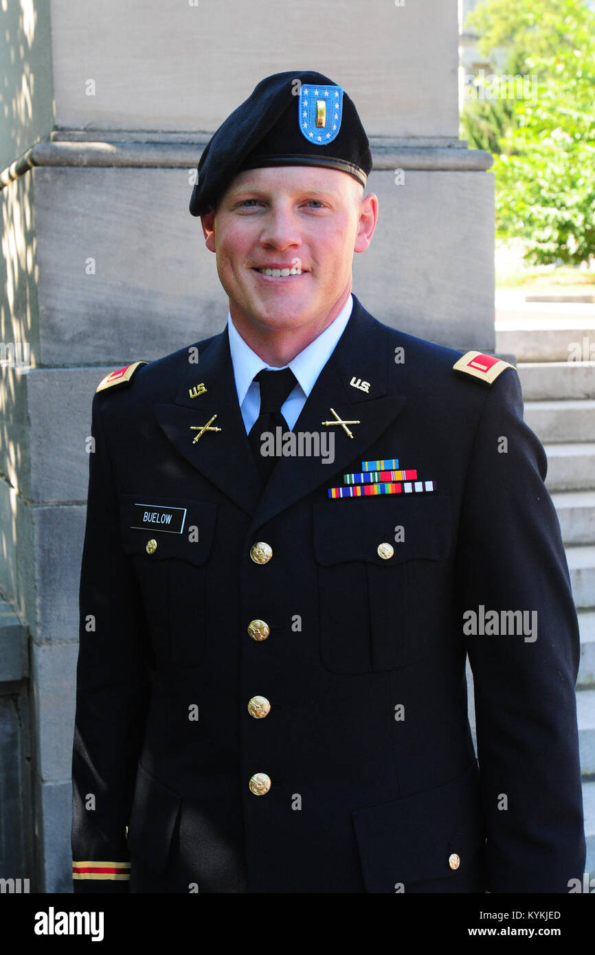 The Kentucky National Guard commissioned 17 new second lieutenants ...