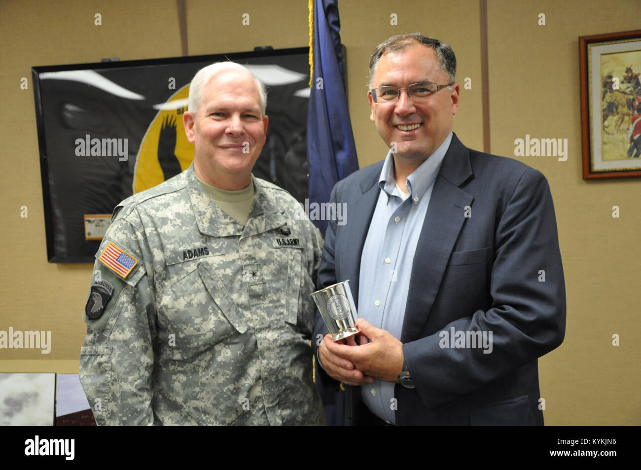 Leaders from the Kentucky National Guard are honored for the ...
