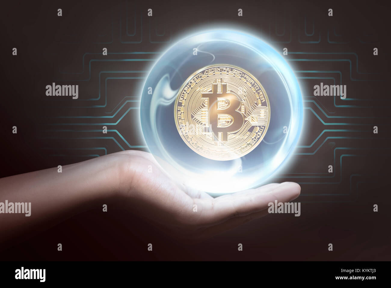 Man hand hold bitcoin. Cryptocurrency image concept Stock Photo - Alamy