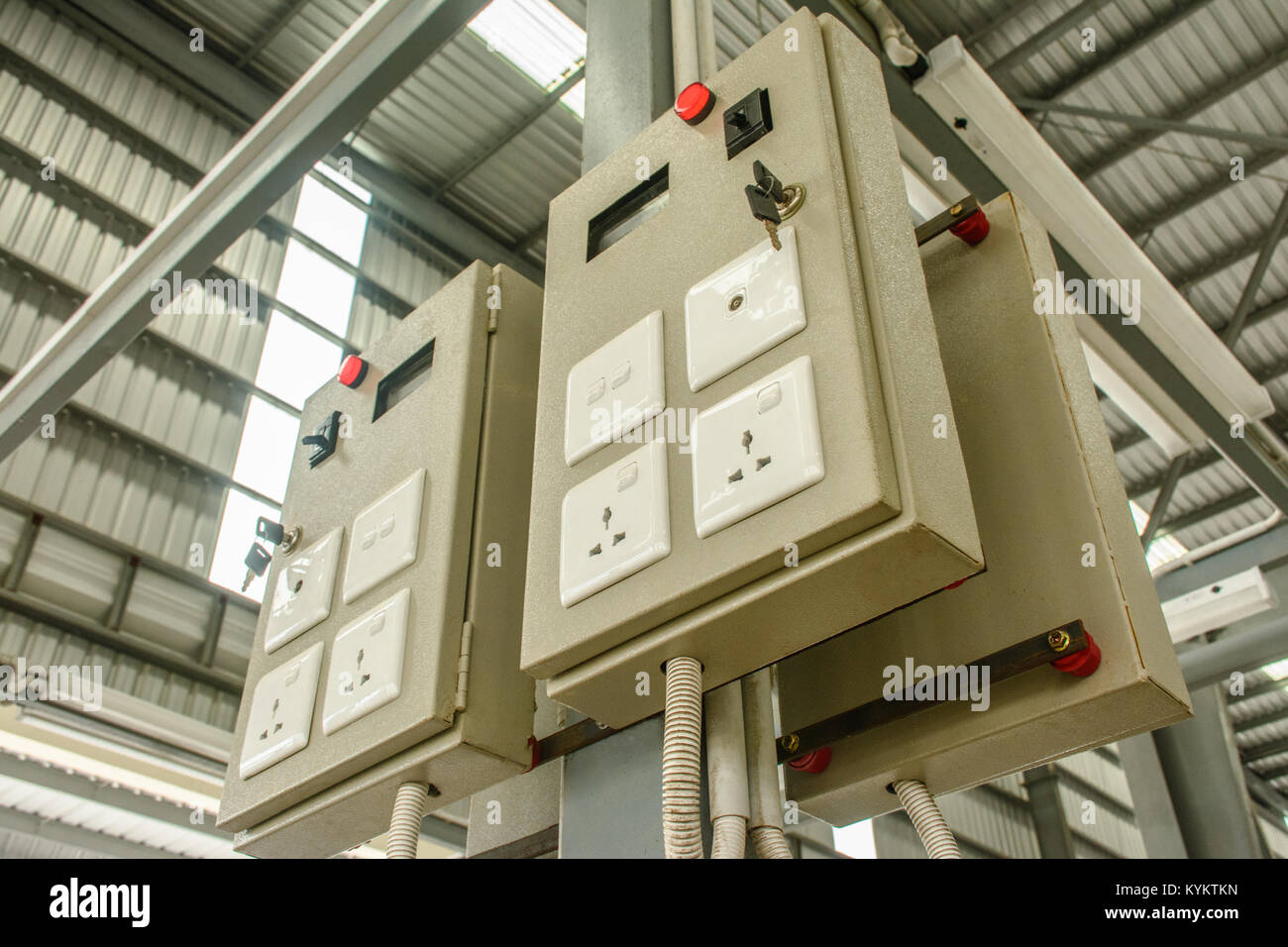 Switch off socket hi-res stock photography and images - Alamy