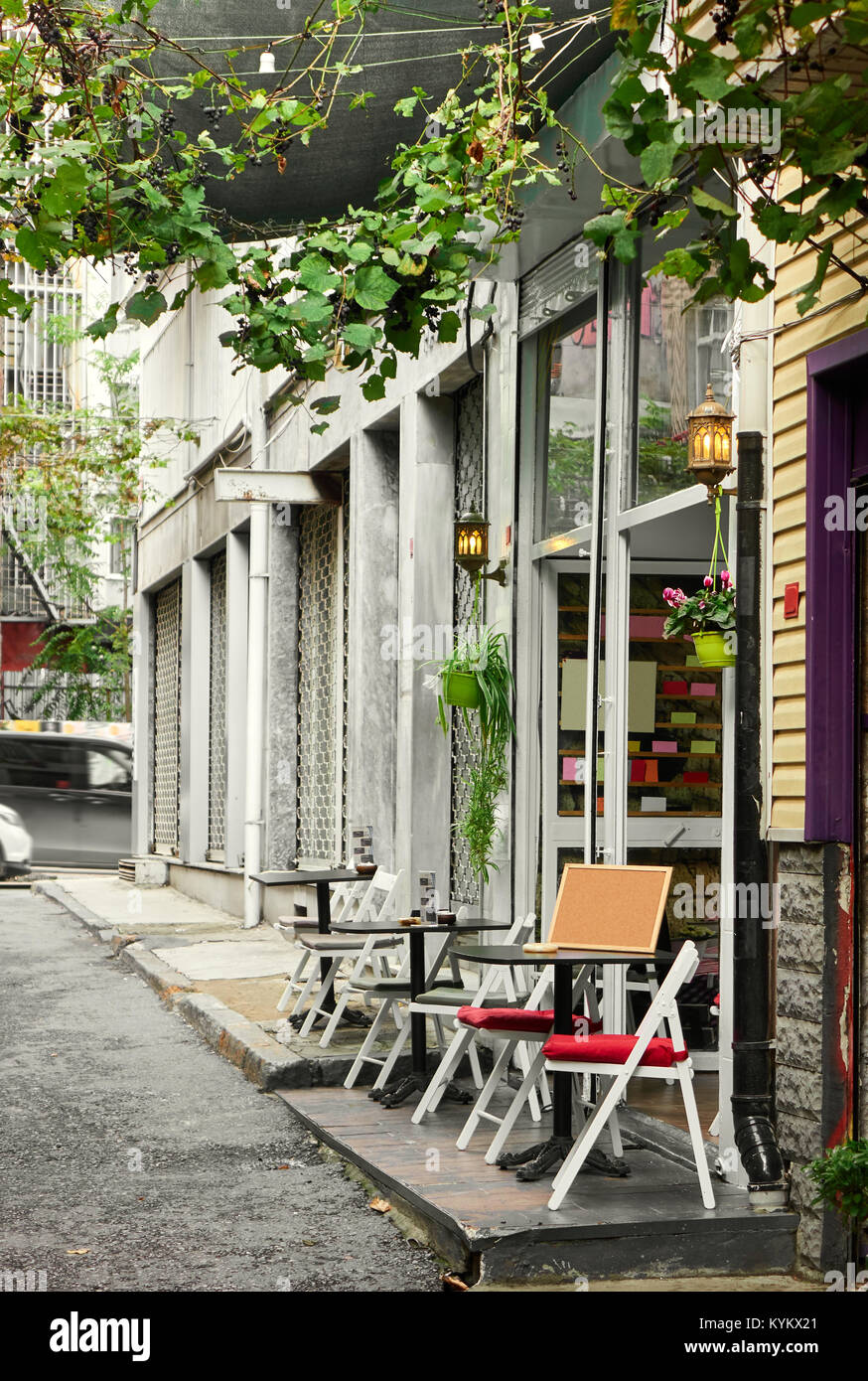 Turkish coffeehouse cafe hi-res stock photography and images - Alamy