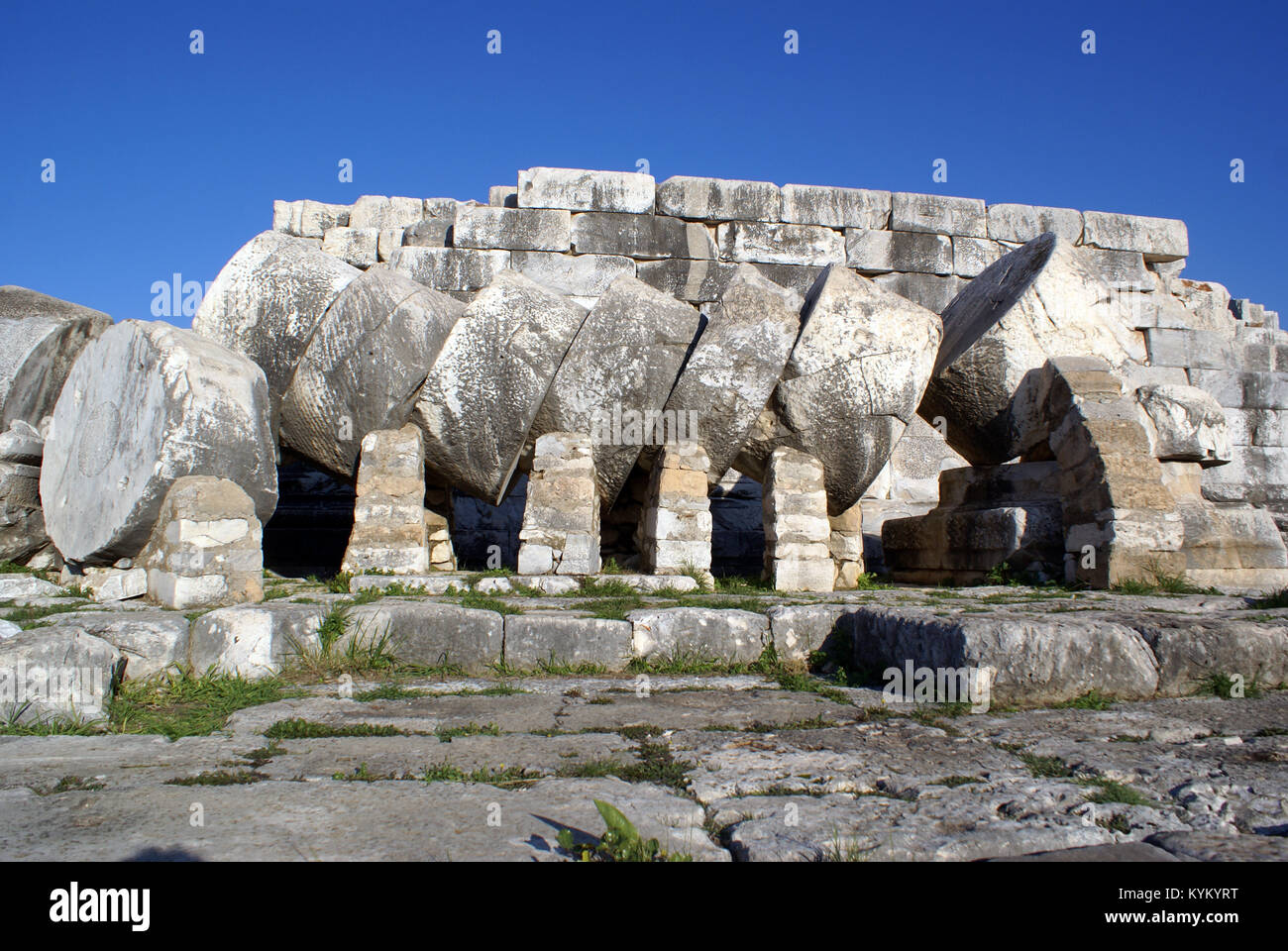 Column and wall of Apollo temple in Didim, Turkey Stock Photo - Alamy