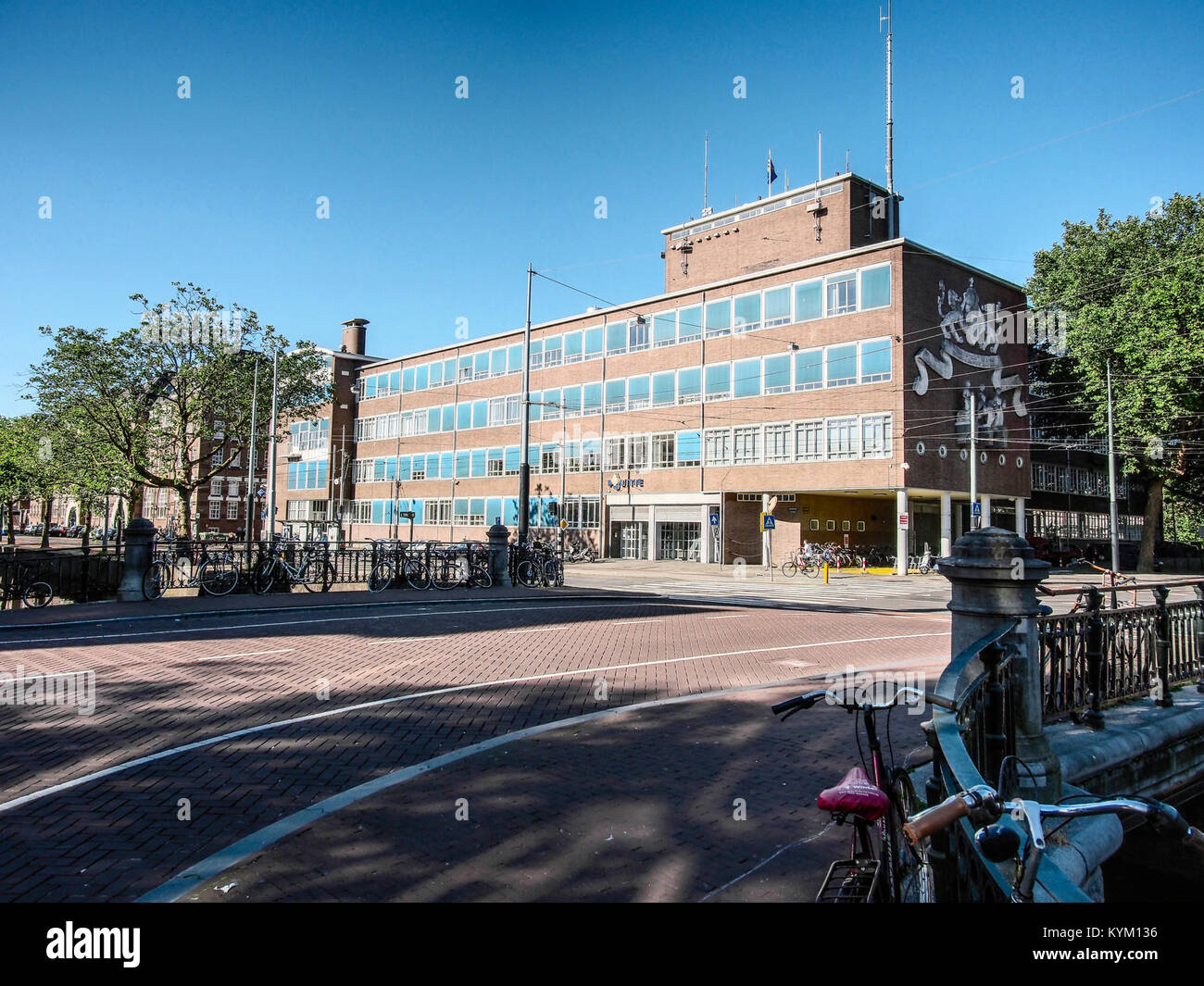 Photograph of the Hoofdbureau van politie (Main Police Headquarters) in ...
