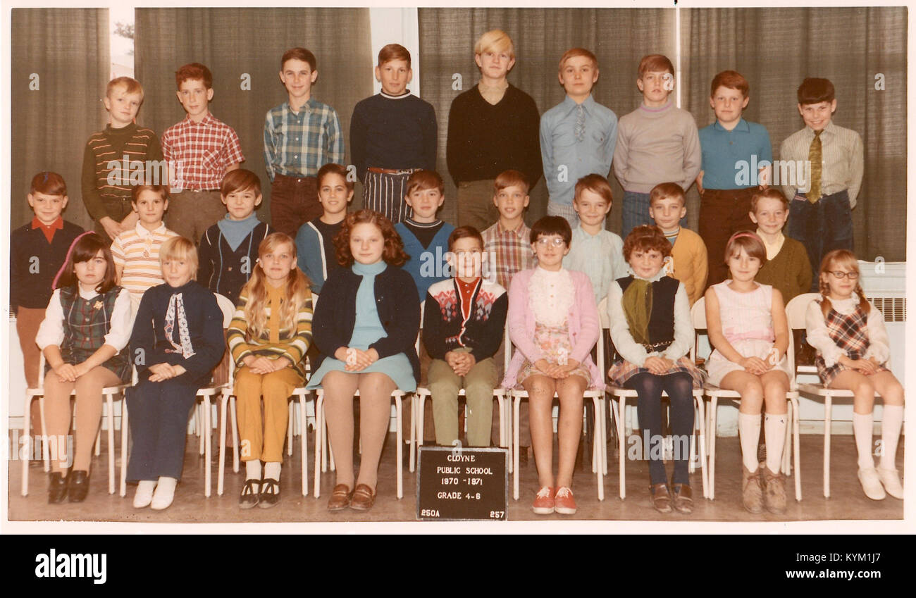 School class photograph 1970 hi-res stock photography and images - Alamy