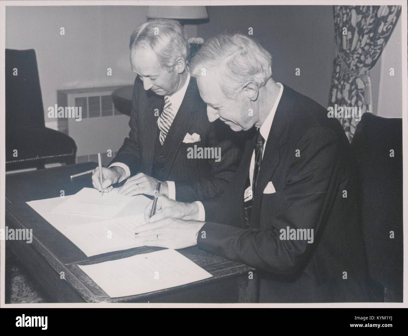 University of limerick hi-res stock photography and images - Alamy