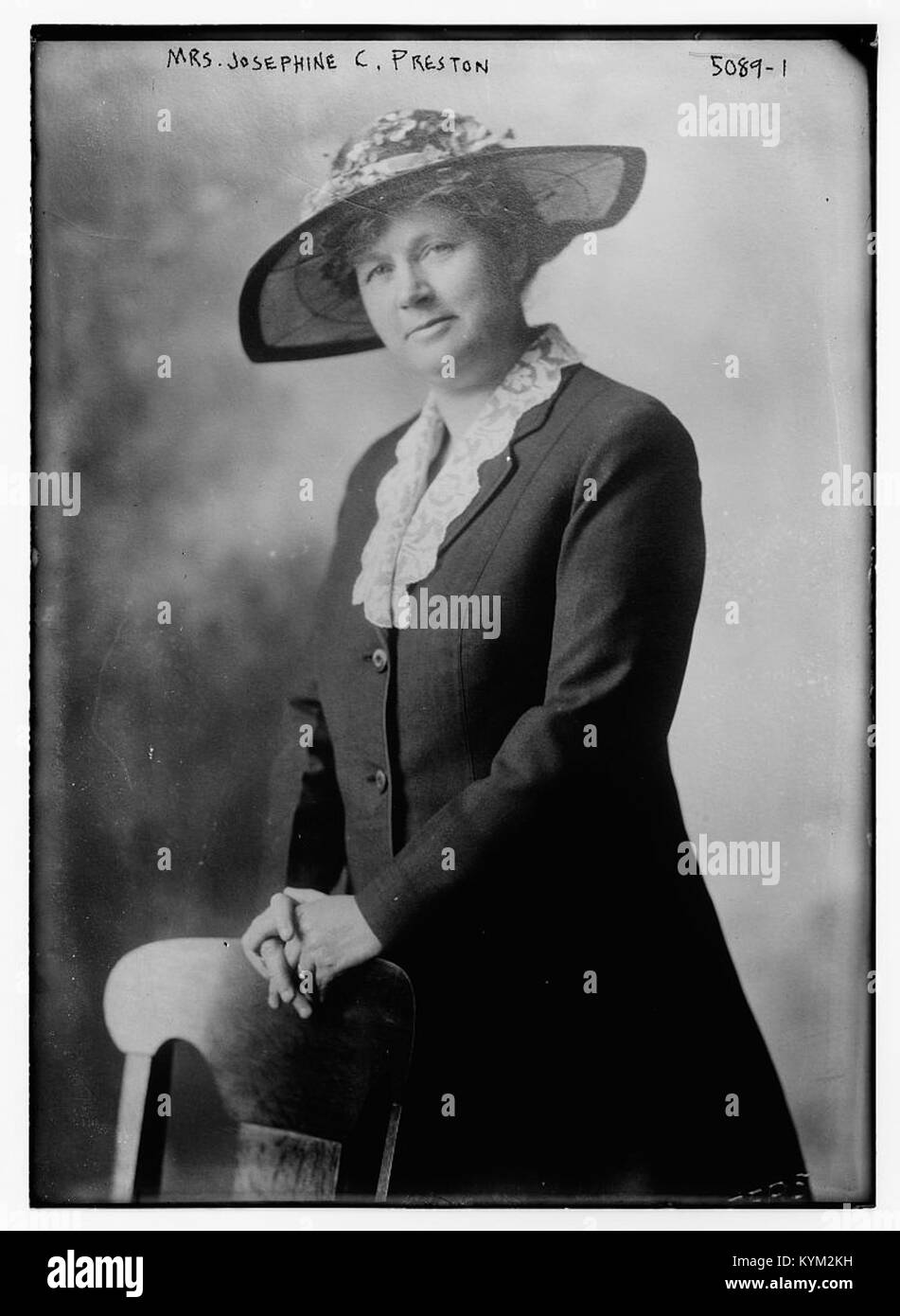 Photograph of Mrs. Josephine C. Preston, an early 20th-century ...