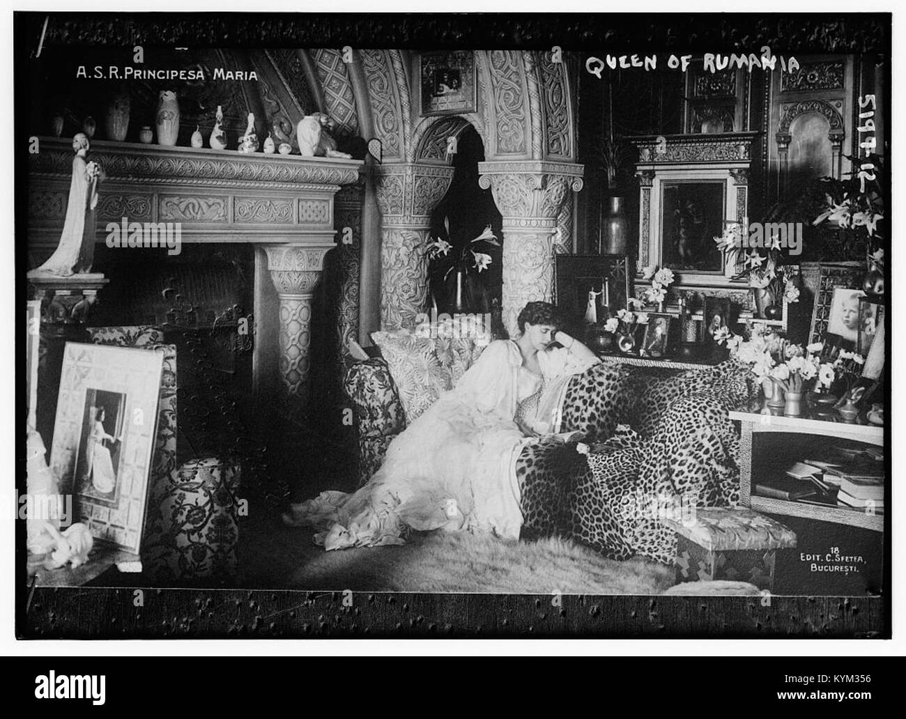 The queen of rumania Black and White Stock Photos & Images - Alamy