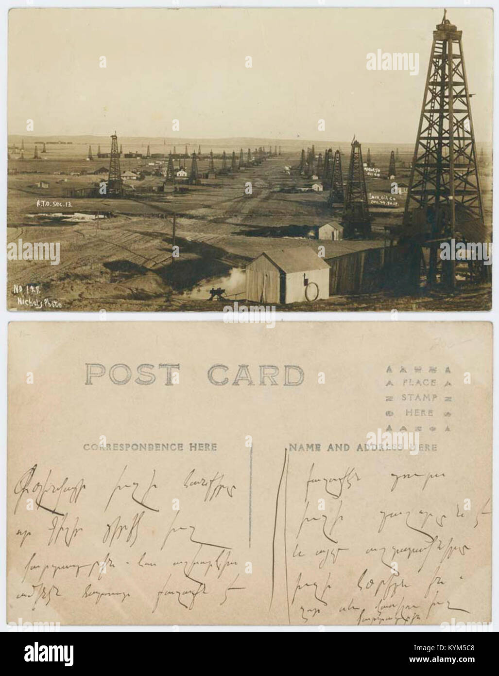 Texas oil field workers hi-res stock photography and images - Alamy