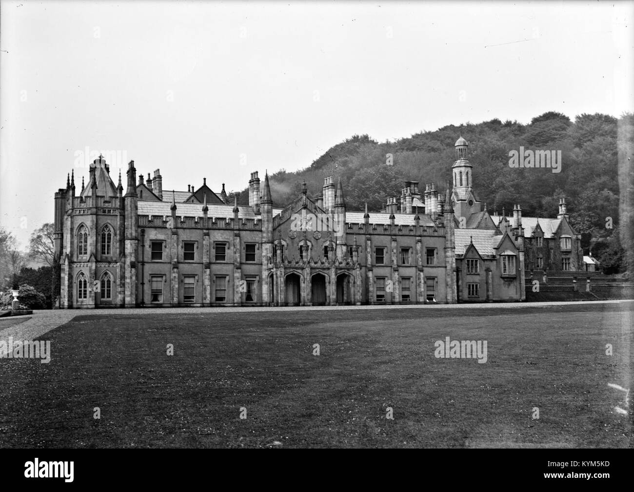 Ireland manor house interior hi-res stock photography and images - Alamy