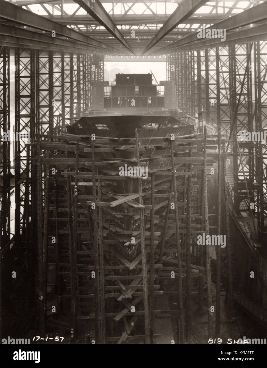 Early english ship hi-res stock photography and images - Alamy