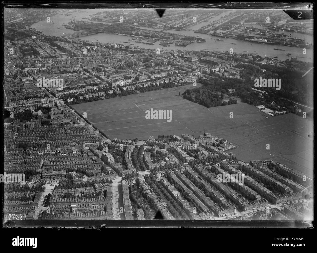 Aerial photograph of Rotterdam taken between 1920-1940, showcasing the ...