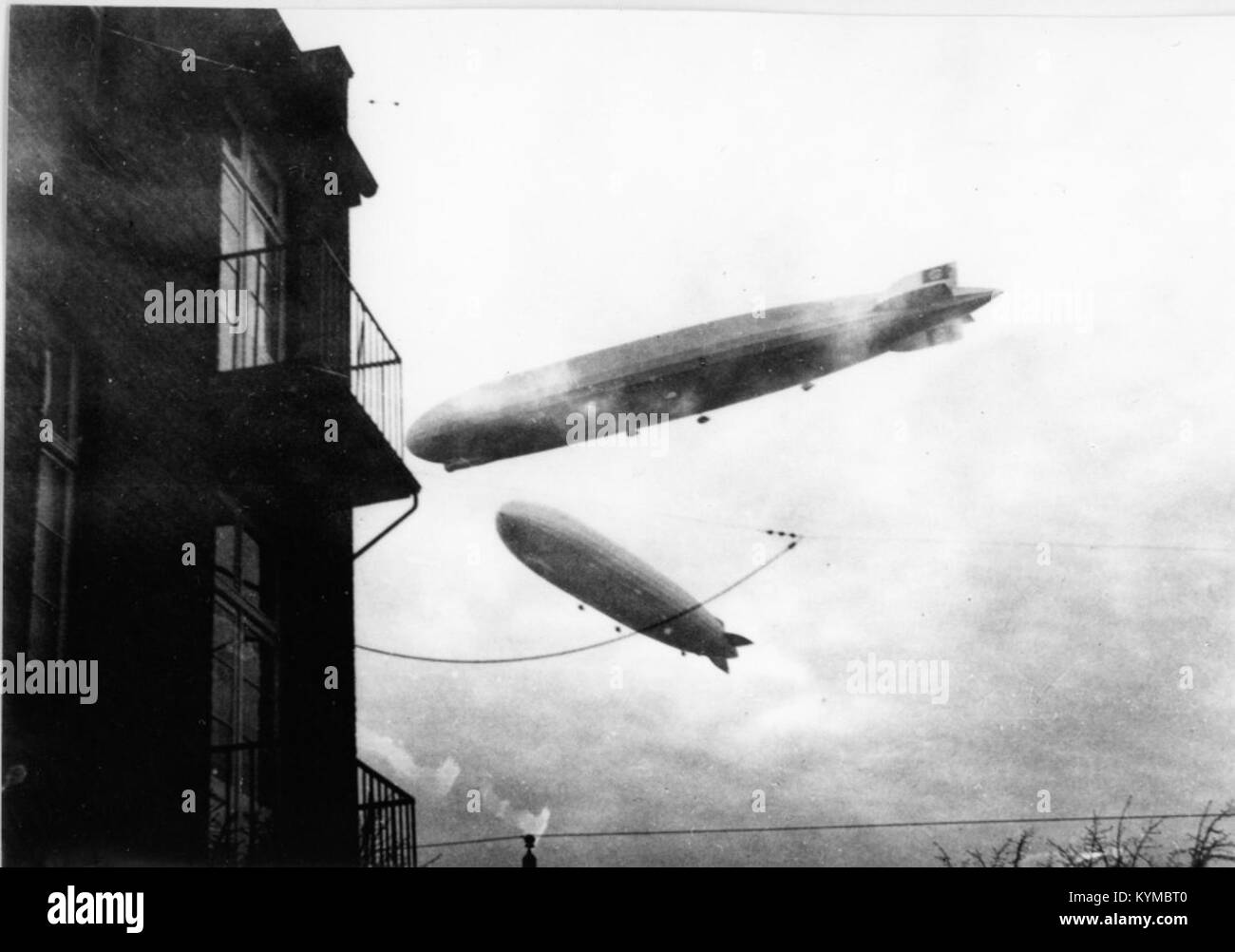 An image of the LZ 127 Graf Zeppelin, showcasing the famous airship in flight Stock Photo - Alamy