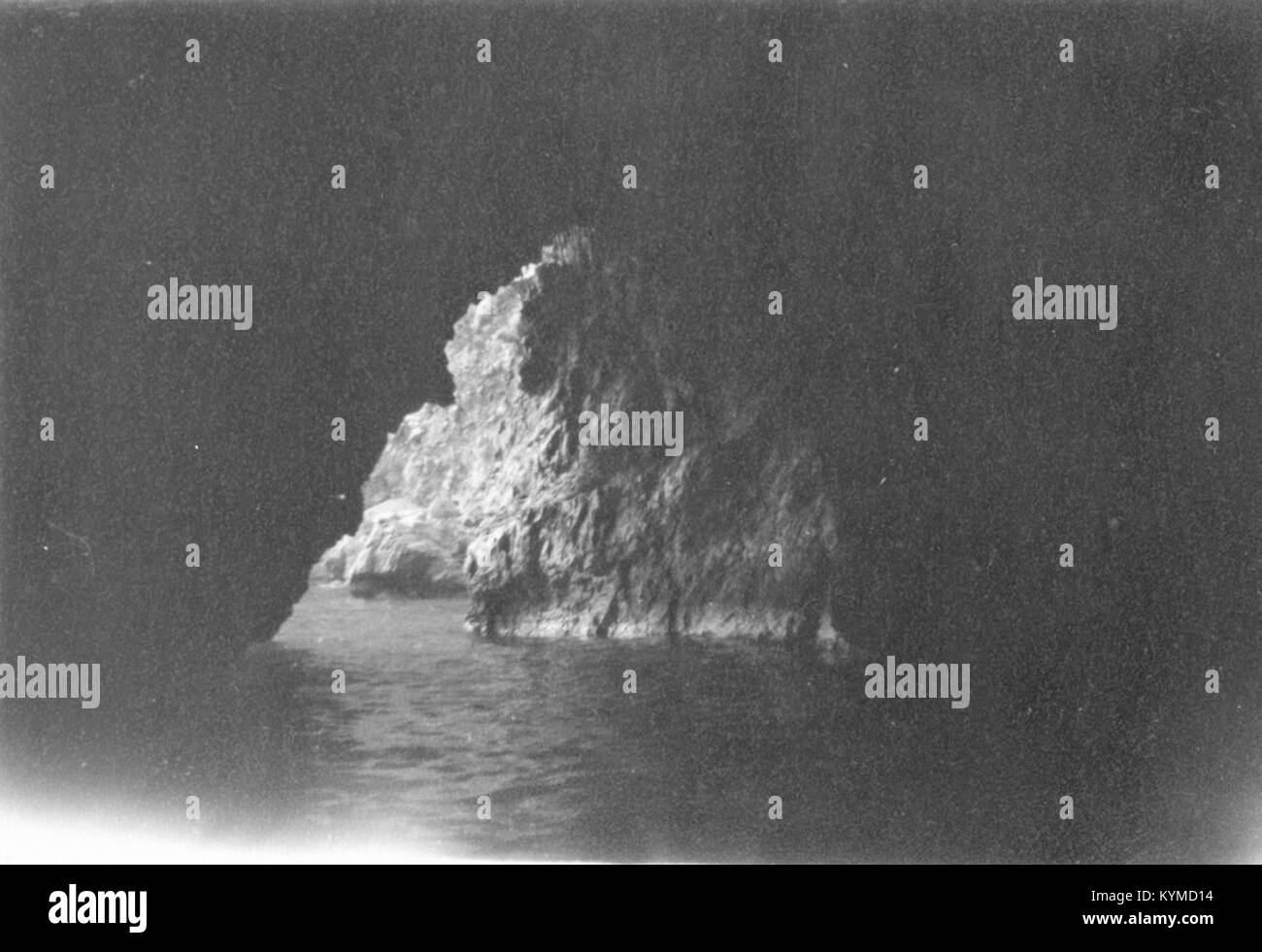 Photograph of a member of the 483rd Bomb Group, part of the U.S. Army ...