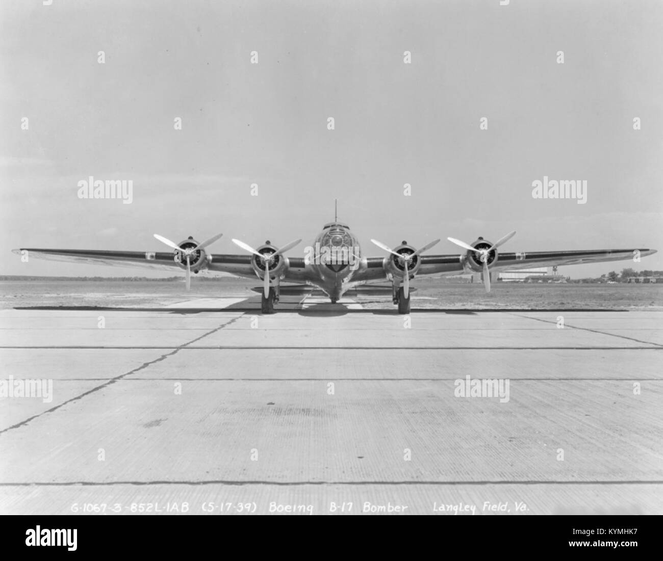 A historical image of a Boeing B-17 Flying Fortress, showing its design ...