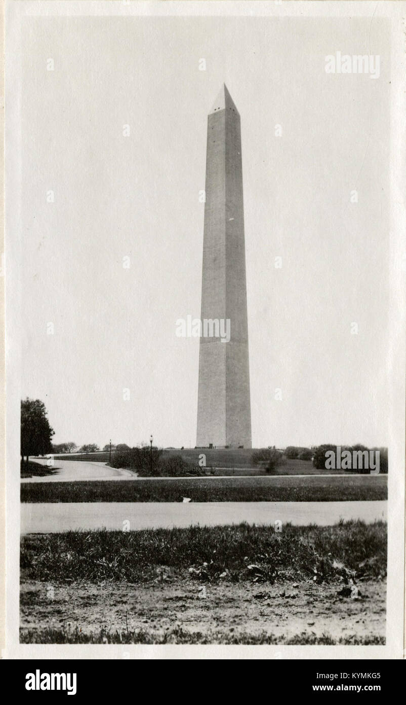 Washington monument obelisk on the national mall in washington hi-res ...