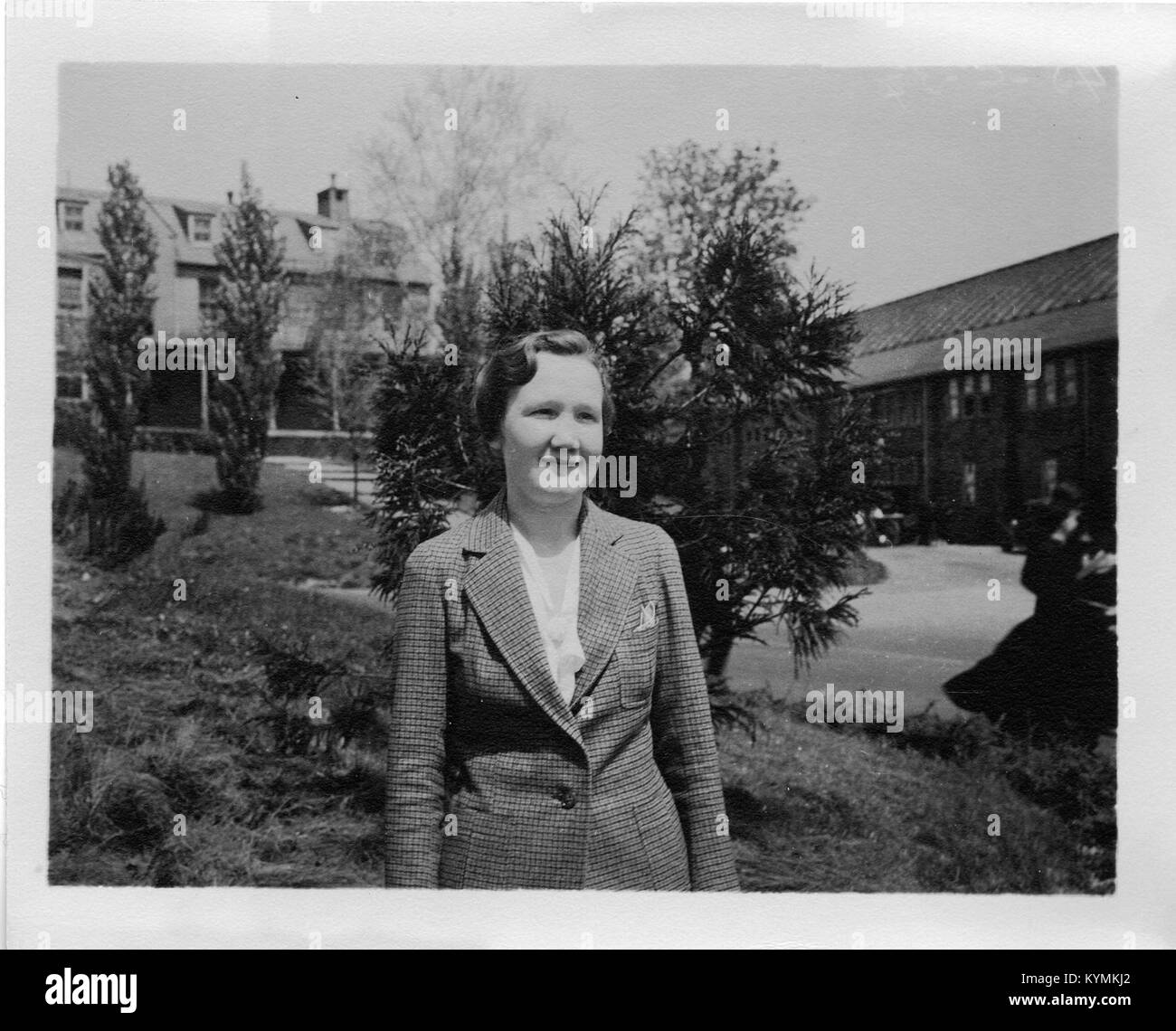 Female anthropologist hi-res stock photography and images - Alamy