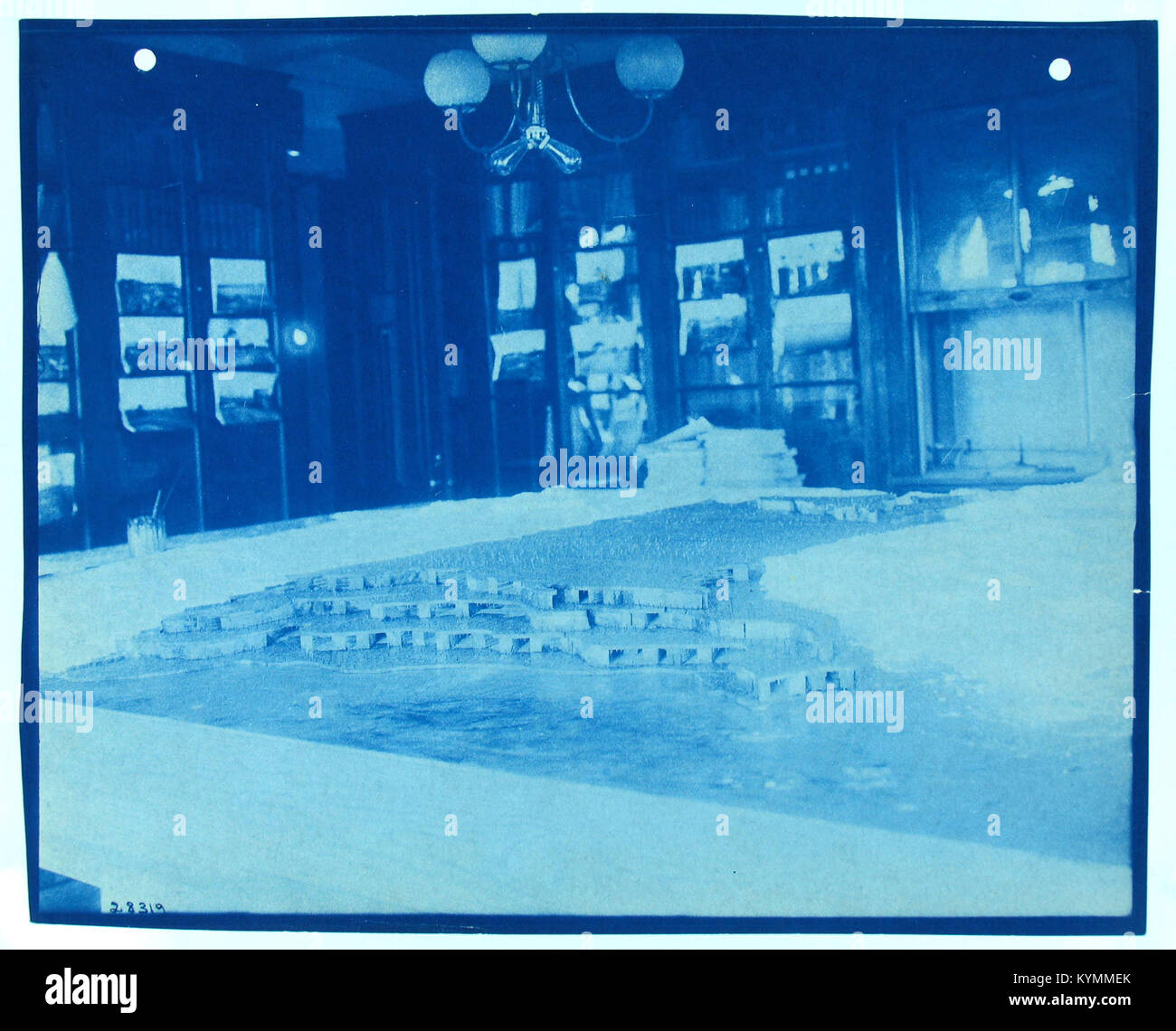 Cyanotype lamp hi-res stock photography and images - Alamy